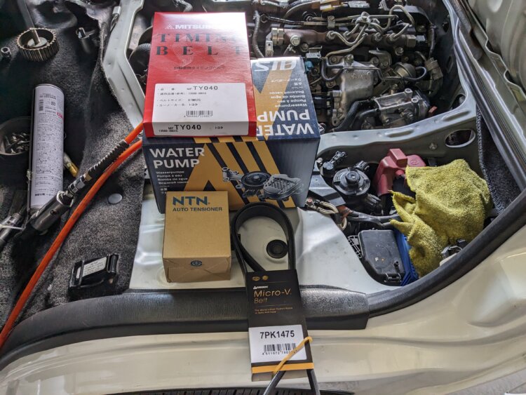 ハイエース専門店｜納車前整備とEGRバルブ交換です。 | 福岡のハイエース専門店プレステージ